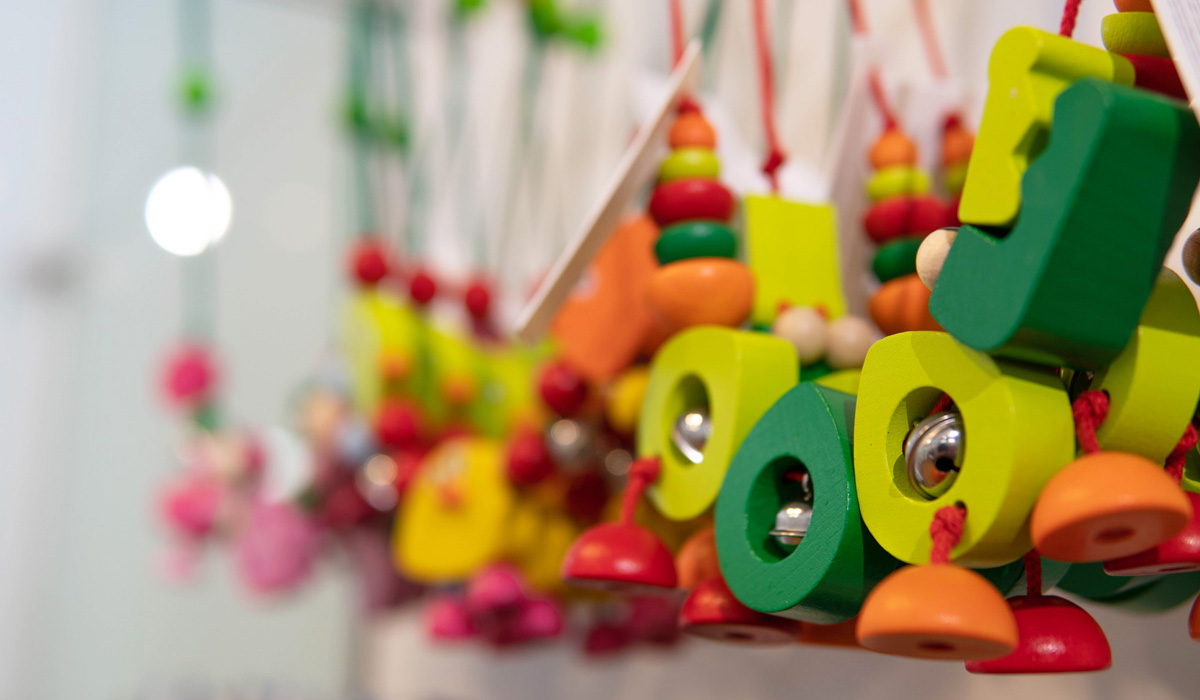 Which Colours Do Babies Love Wooden Toys Selecta